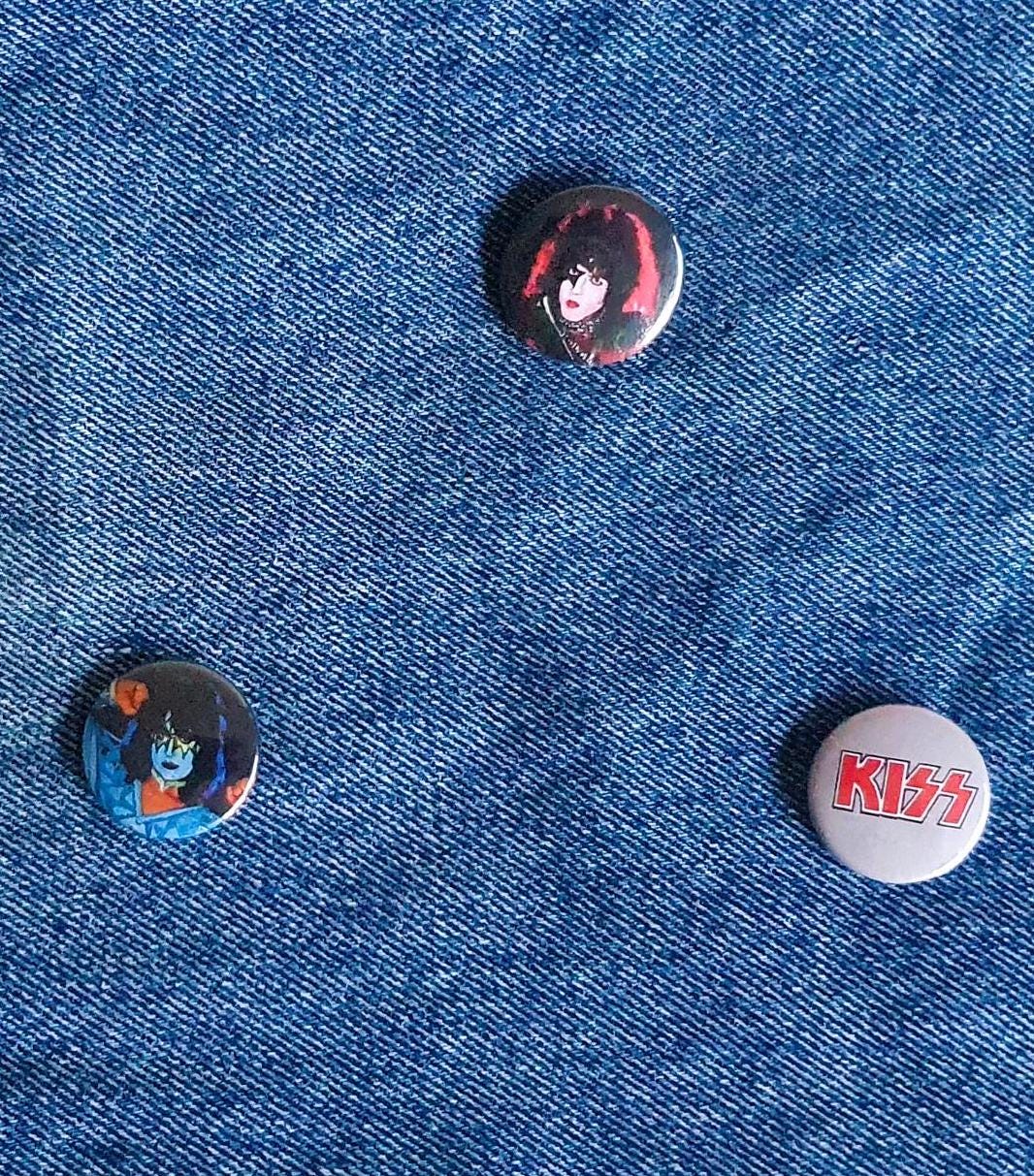 KISS DYNASTY Badge Button Set 25mm 1" Pins Pinback 1979 Gene Simmons ...