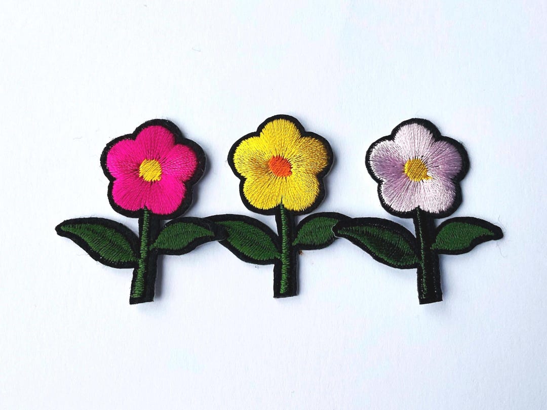 3 Mini Flower Patch Set - Cute Floral Badges in Pale Pink, Yellow and ...