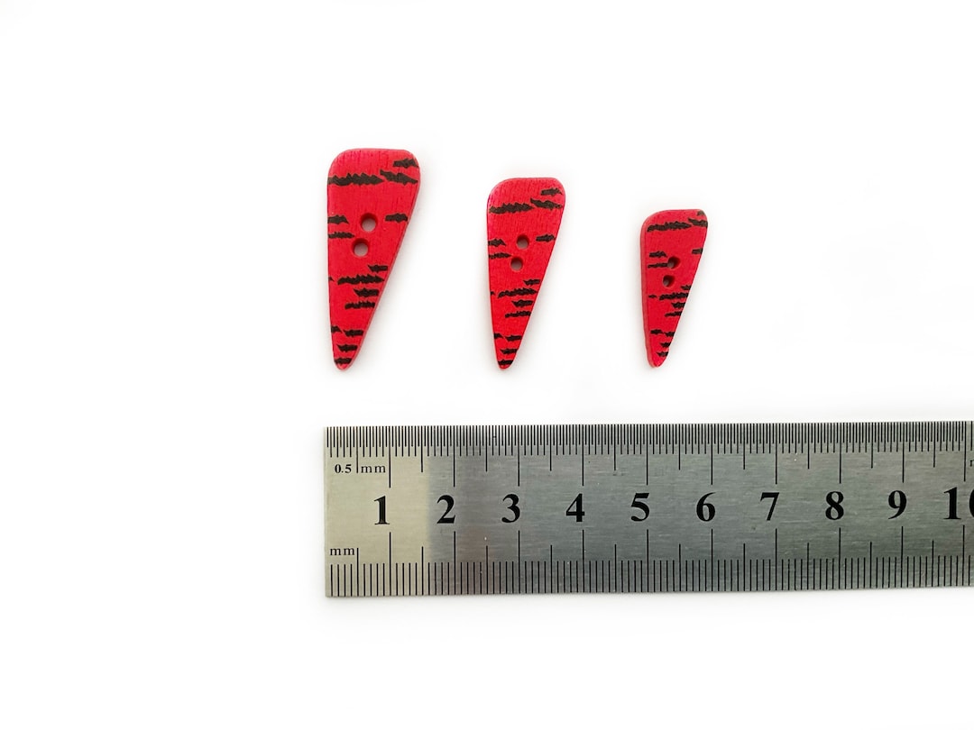 12 Carrot Buttons - Mixed Set of Sizes - Wooden Scrapbooking Buttons ...