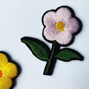 3 Mini Flower Patch Set - Cute Floral Badges in Pale Pink, Yellow and ...