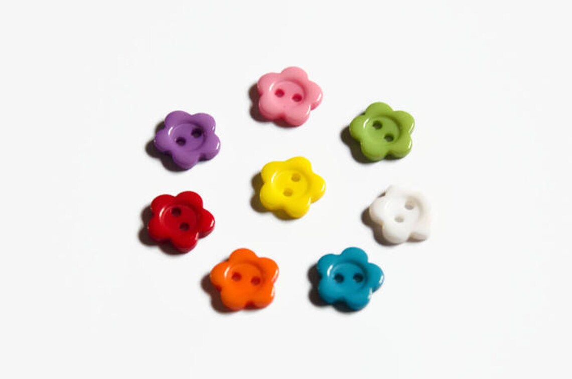 12 Cute Buttons 10mm Flower Buttons Little Buttons - Etsy UK