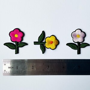 3 Mini Flower Patch Set - Cute Floral Badges in Pale Pink, Yellow and ...