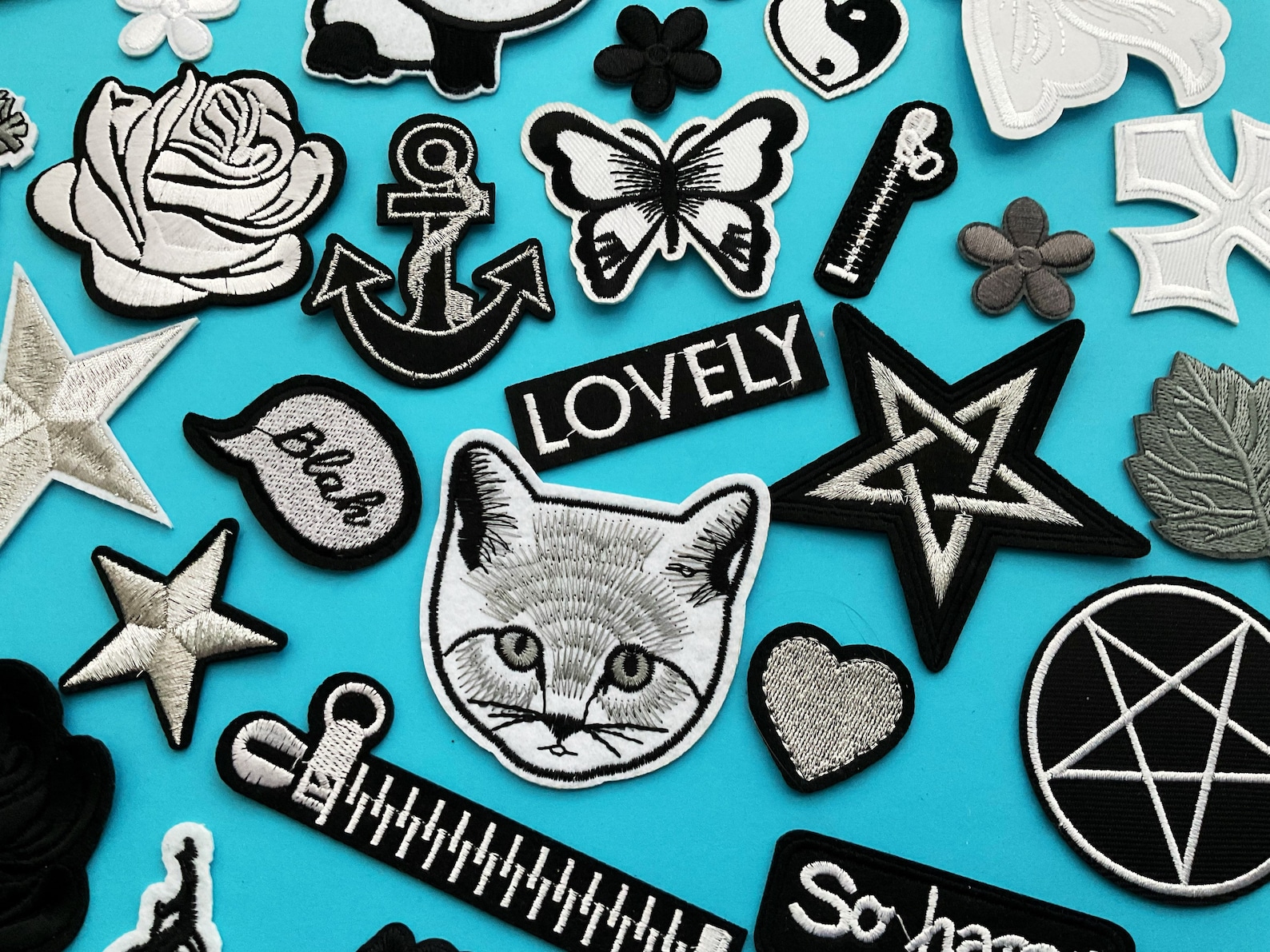 15/25 Black, White, Grey and Silver Badge Bundle Surprise Mix of ...