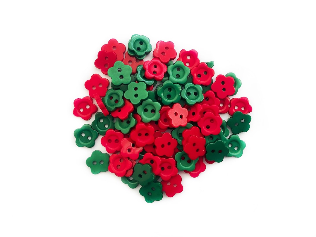 10 Flower Buttons - Green or Red Flower Shaped Button 10mm - Etsy
