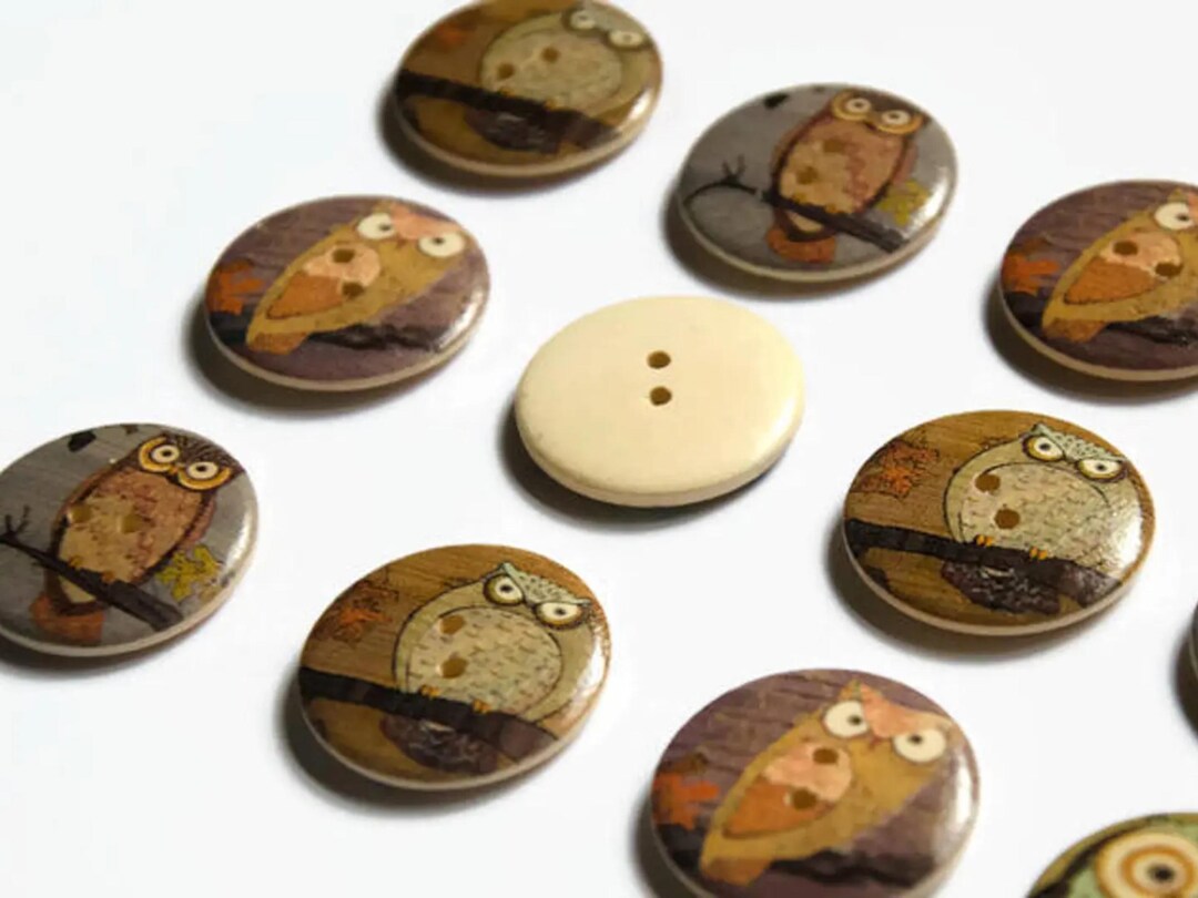 Owl Buttons - 25mm Wooden Buttons Cute Forest Animal DIY Autumn Craft ...