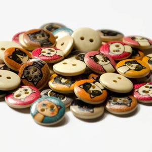 12+ Cat Buttons - Kitty Kittens Wooden Buttons DIY Sewing Crafts ...
