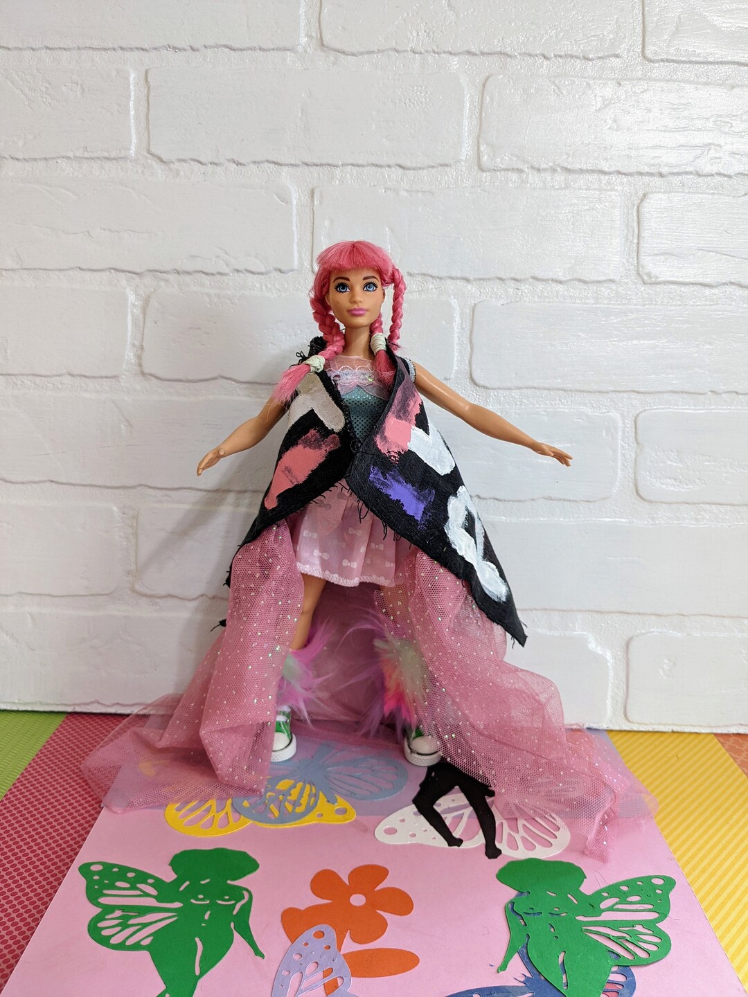 Barbie. Pink Hair. Curvy. Custom Outfit. OOAK. Daisy. - Etsy