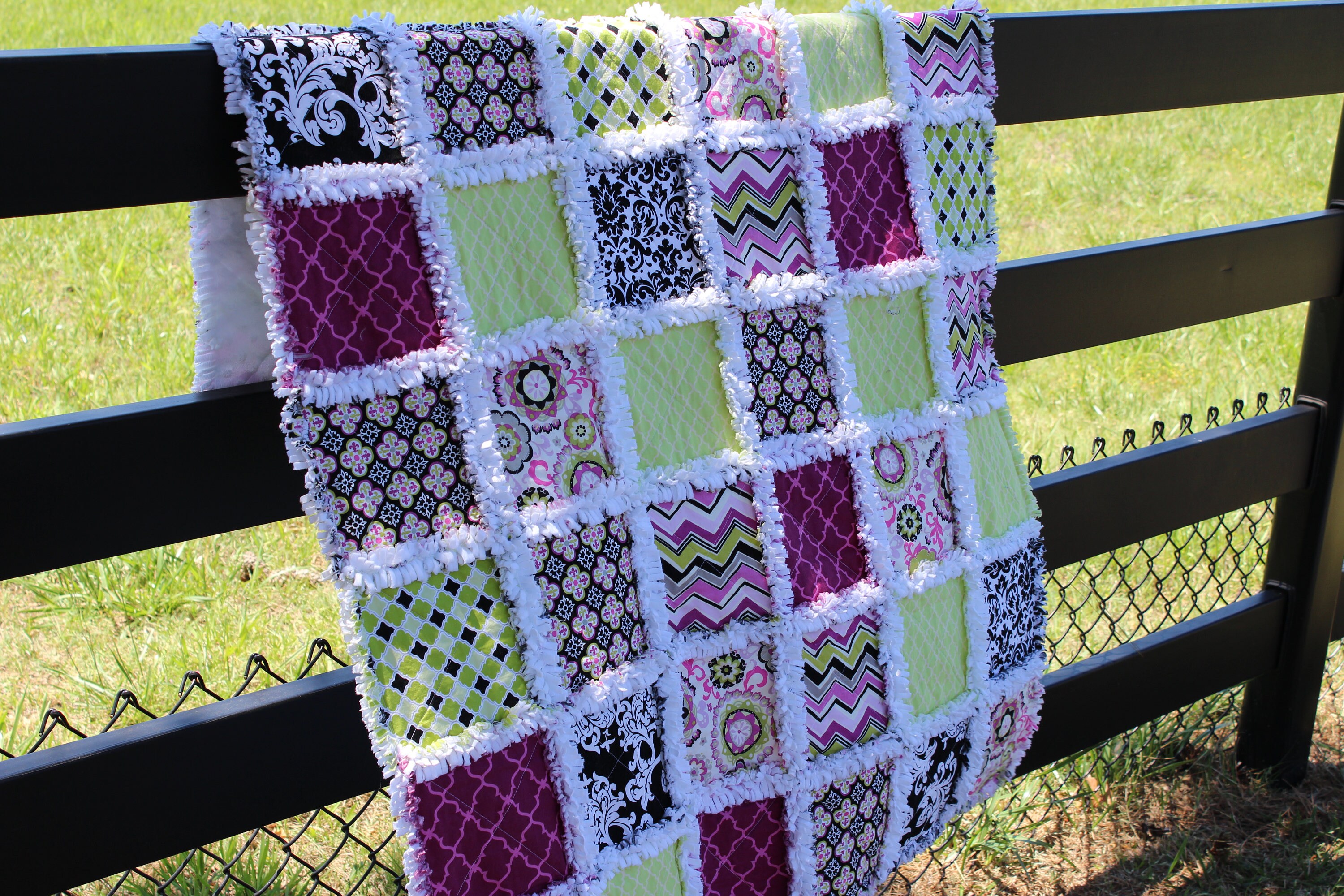 Modern Throw Rag Quilt in Pink Burgandy Black and Green - Etsy