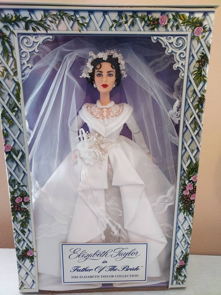 Elizabeth Taylor Father Of The Bride Wedding Dress
