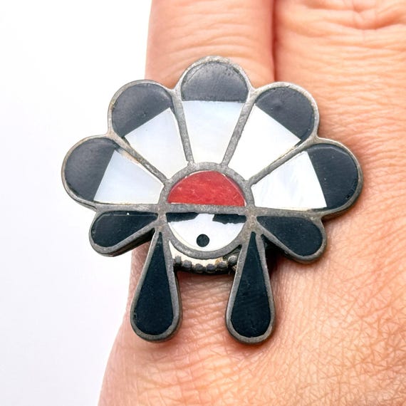 Vintage Zuni Native Sun Face Kachina Coral Inlay Silv… - Gem