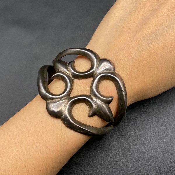 Cast Bracelet - Etsy