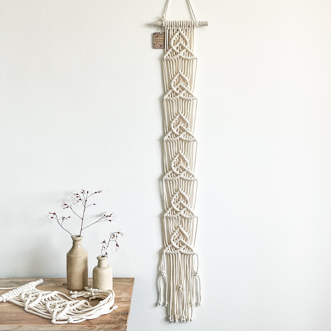 Celtic Trinity Knot Wall Art , Celtic Wedding Tapestry in Cream, Irish ...