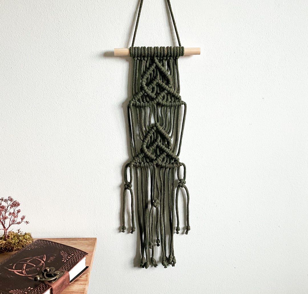 Small Green Trinity Knot Wall Art ,to My Soulmate, Twin Flame, Mo Anam ...