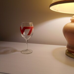 Virginia Tech Wine Glass, 12 Oz Wine Glass, College Theme, Hand Painted ...