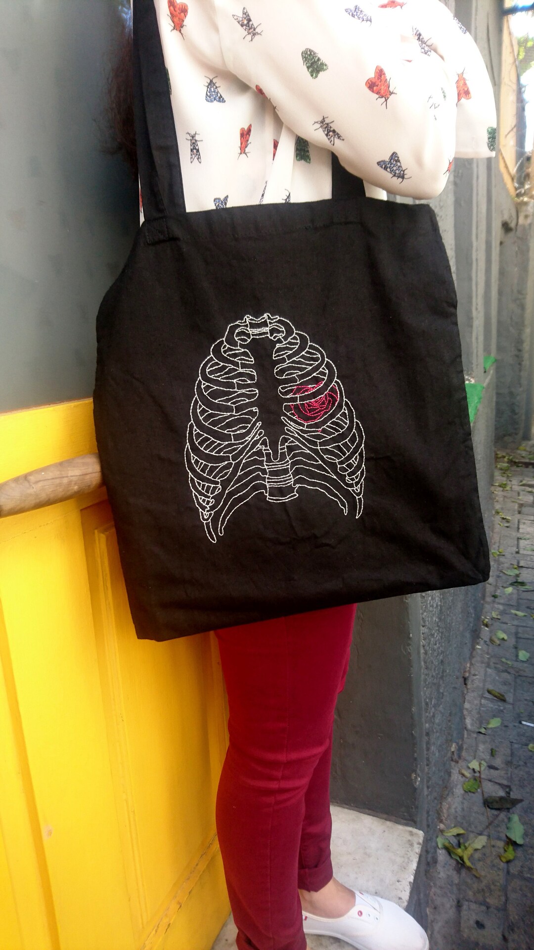 Ribcage Rose Shaped Heart Bag Hand Embroidered Tote Bag Black Cotton ...