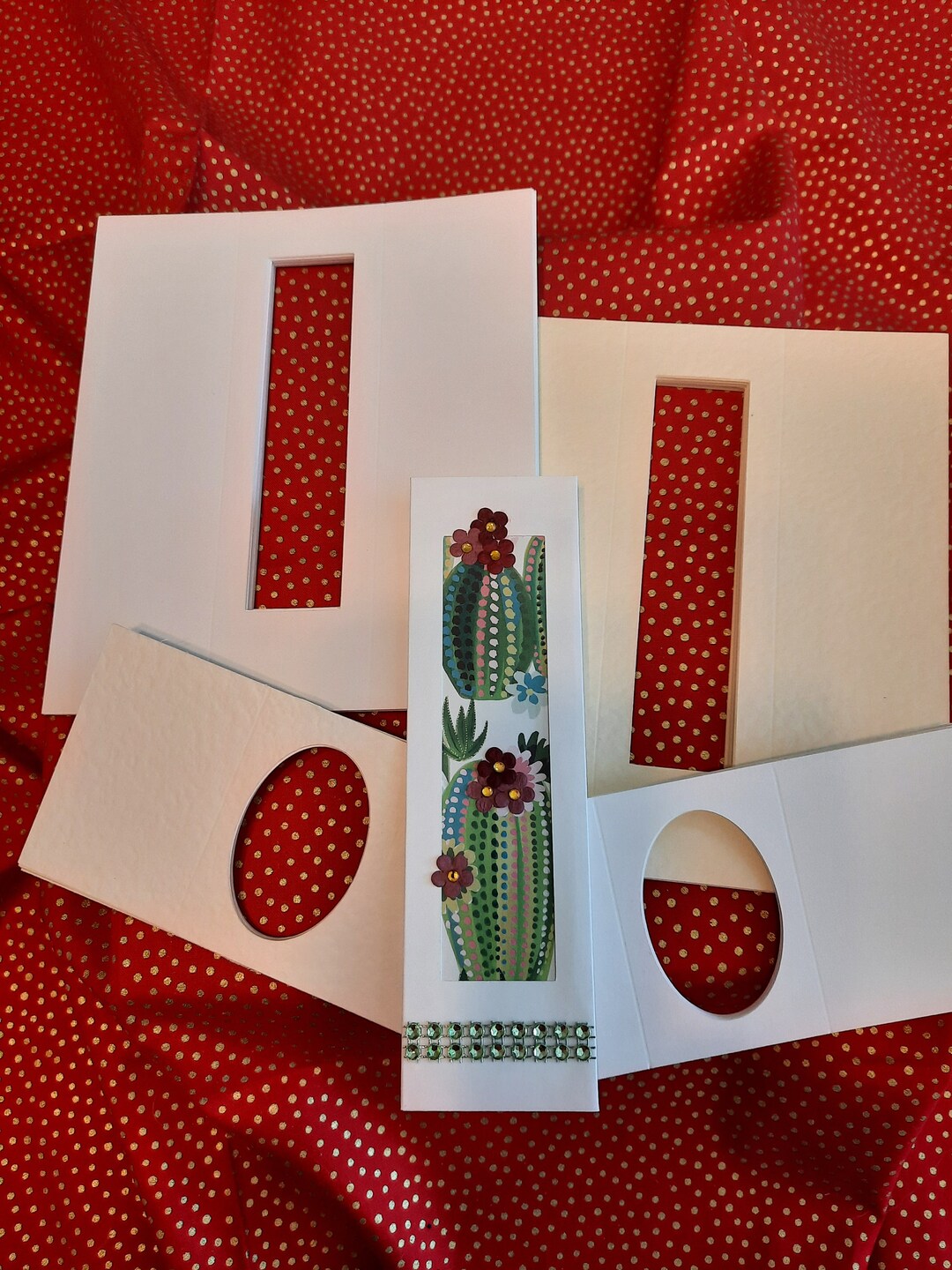 20 3 Panel 2 Fold Bookmarks With Aperture, + 10 Free Gift Cards Mixed ...