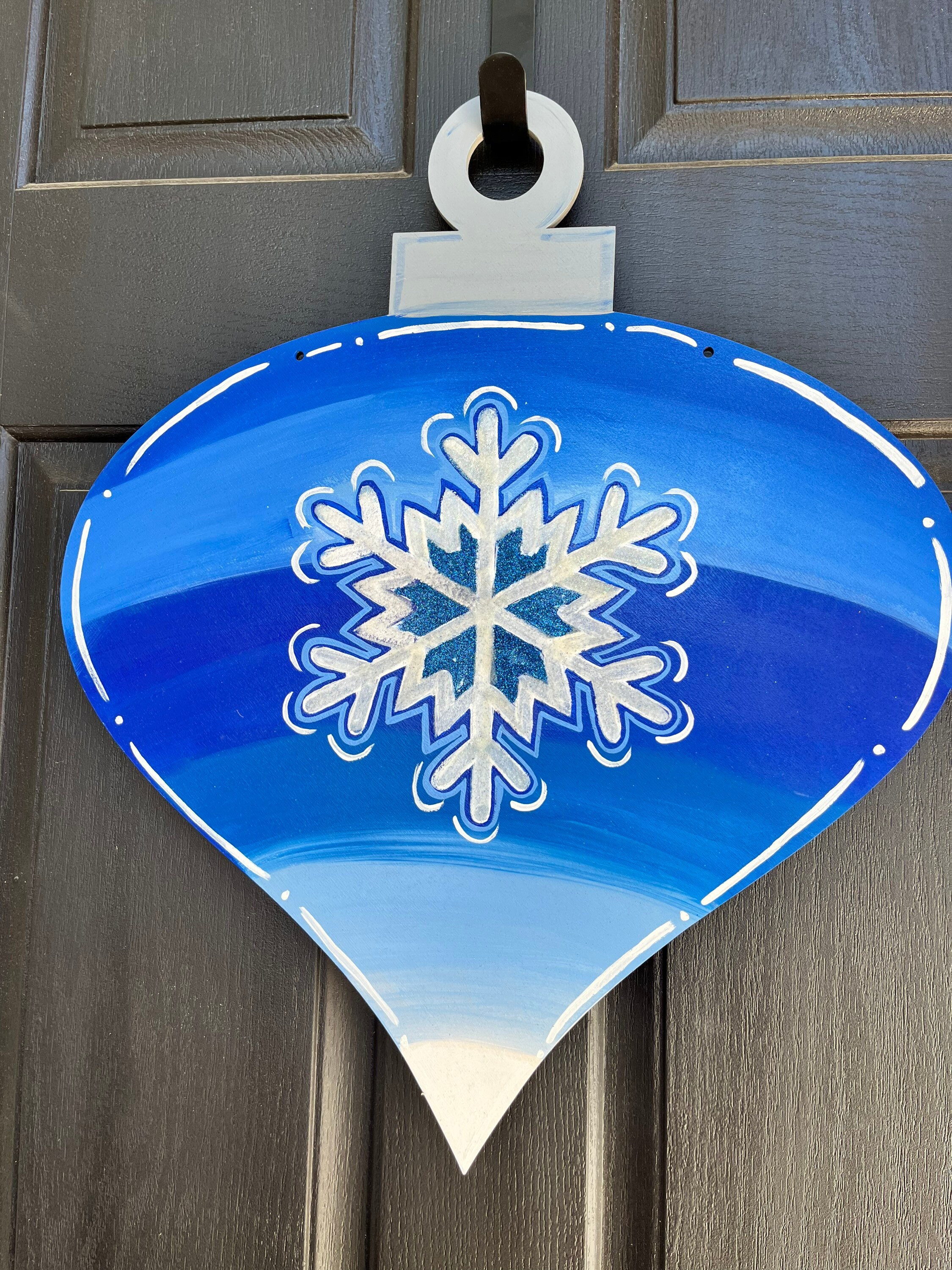 Snowflake Ornament Door Hanger, Blue Ombré Snowflake Door Hanger ...