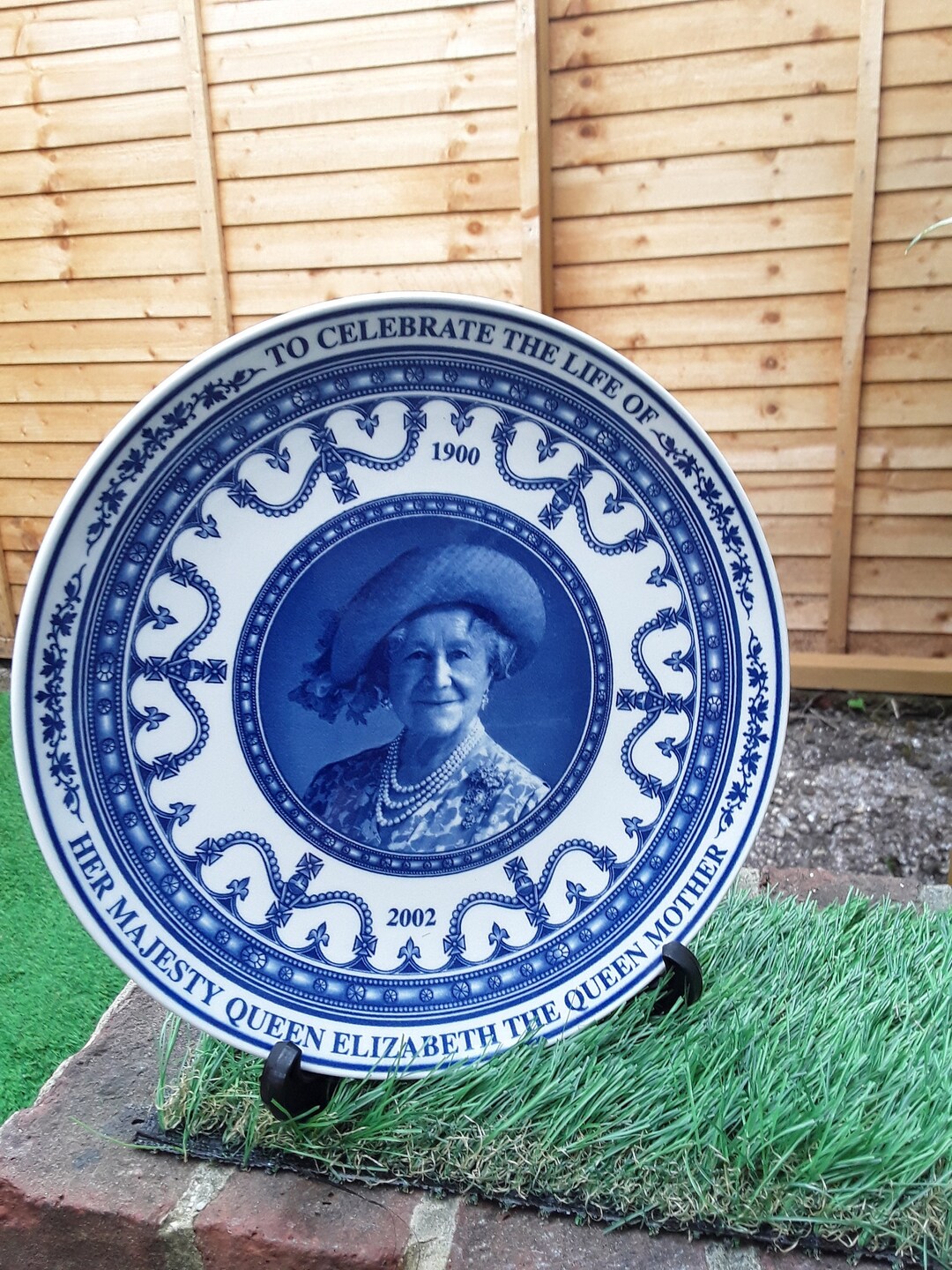 VINTAGE Queen Elizabeth the Queen Mother Plate - Etsy