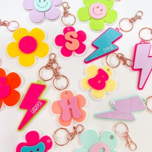 Confetti Retro Daisy Keychain, Smiley Keychain, Girl's Keychain ...
