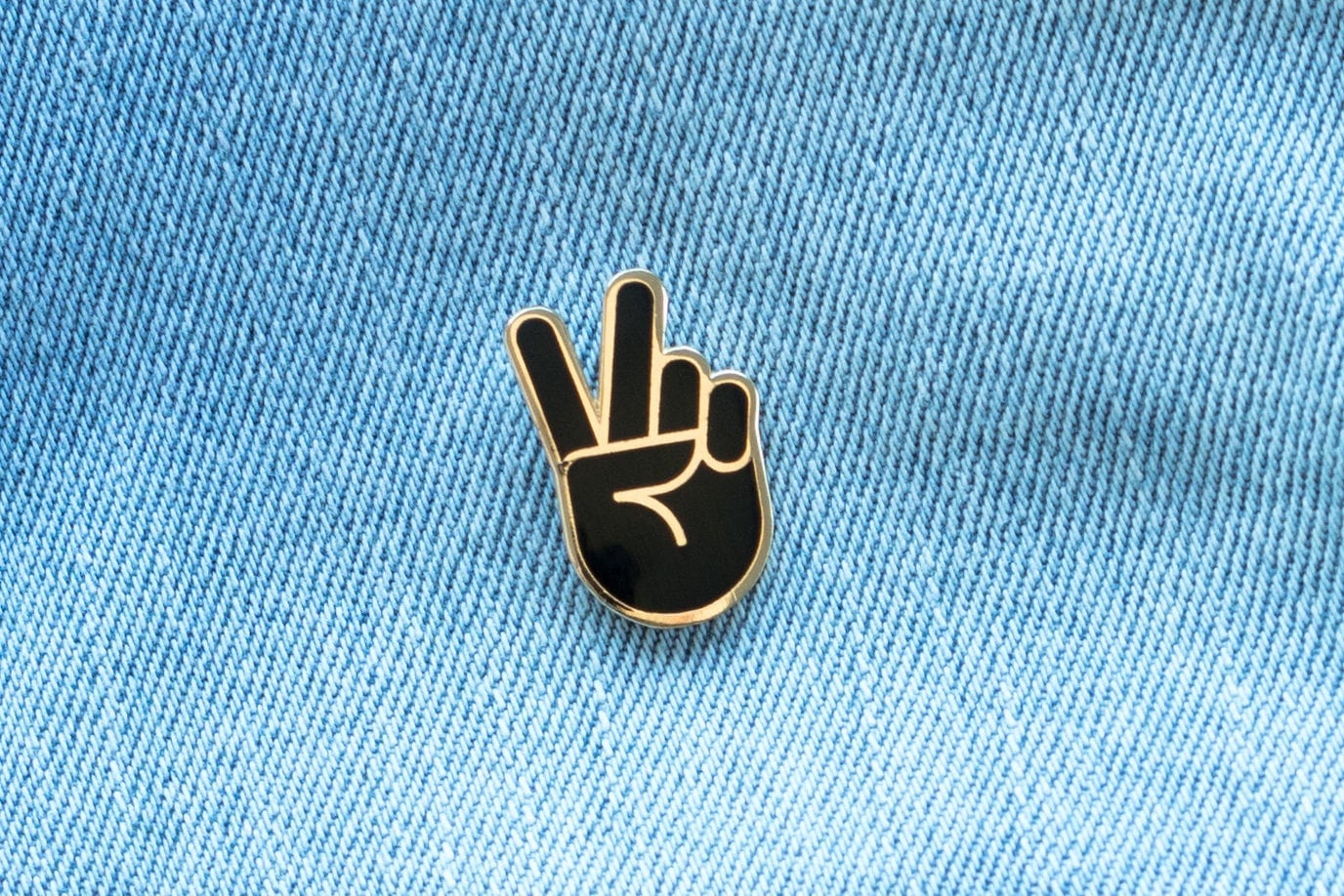 Peace Enamel Lapel Pin // Black / Gold / Hard Enamel / | Etsy