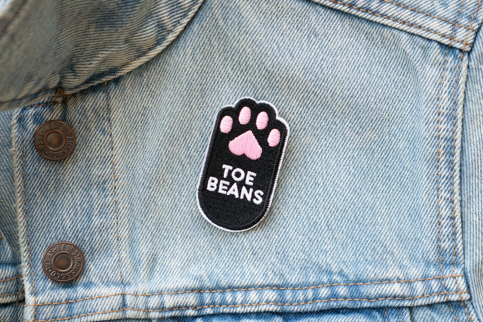 Toe Beans Patch // Black / Embroidered Patch / Fabric Patch / | Etsy