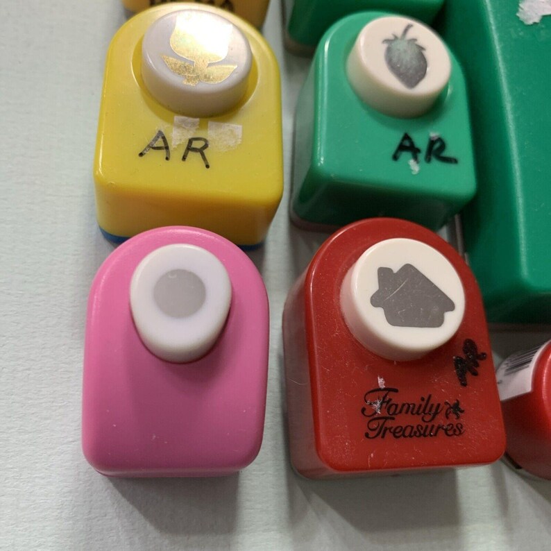 Lot of 14 Scrapbooking Paper Punches Heart Flower House Tree Bell Star ...