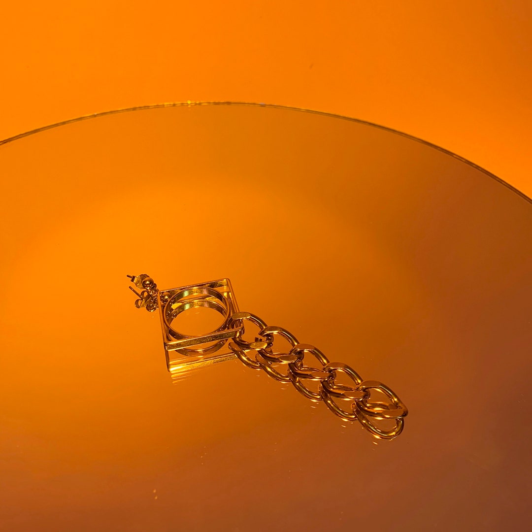 Single 80s Upcycled Spindle Chain Earring - Etsy