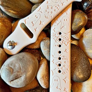 Ghost Laser Engraved Silicone Watch Band Spooky Season Halloween Ghost ...