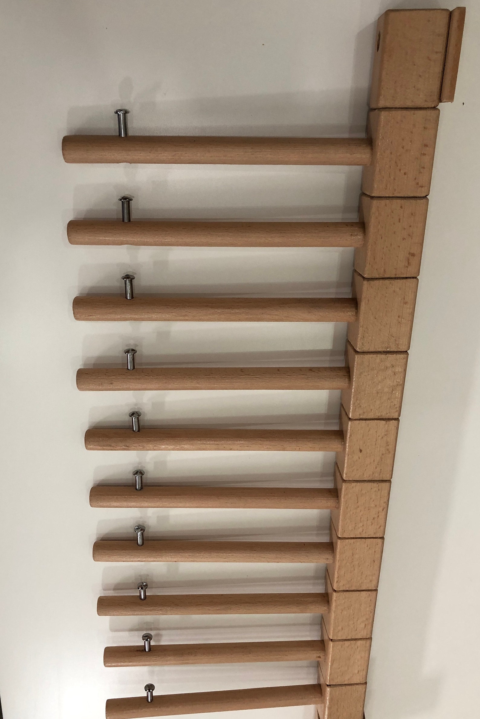 Wooden Wall-mounted WOMENS HANDBAG RACK – Italian Design Space-saving ...