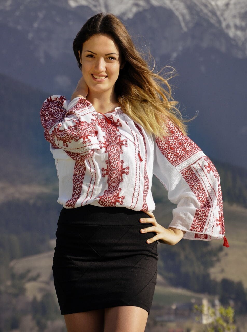 Modern Romanian Clothing