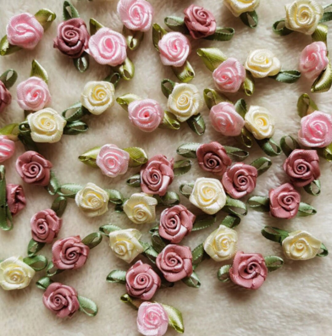100pcs Mini Satin Ribbon Rose Flowers Silk Fabric Flower Appliques ...