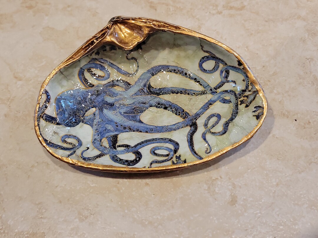 Decoupage Sea Shell/decoupage Clam Shell/trinket Dish/ring Dish/coastal ...