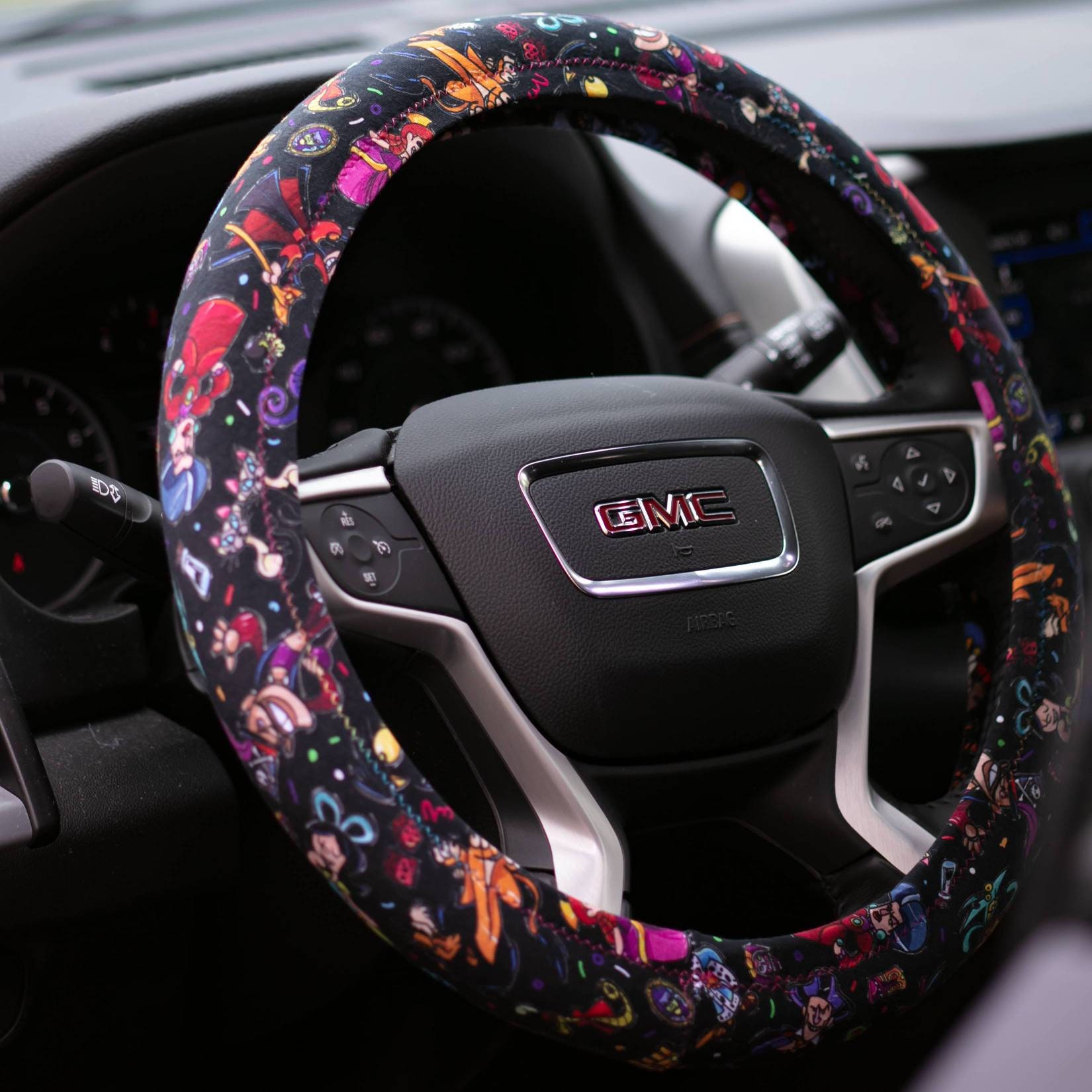 Alice in wonderland steering wheel cover store