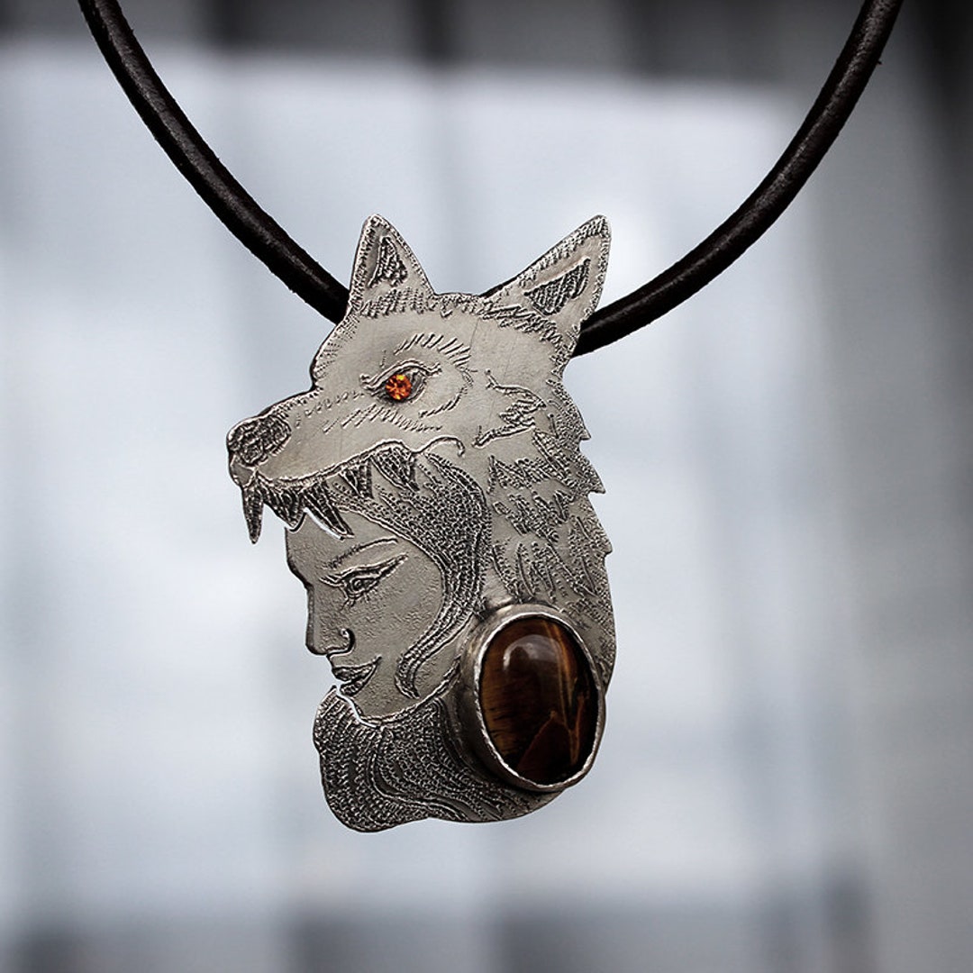 Silver Wolf Woman Necklace. Valkyrie Pendant. Tiger's Eye - Etsy
