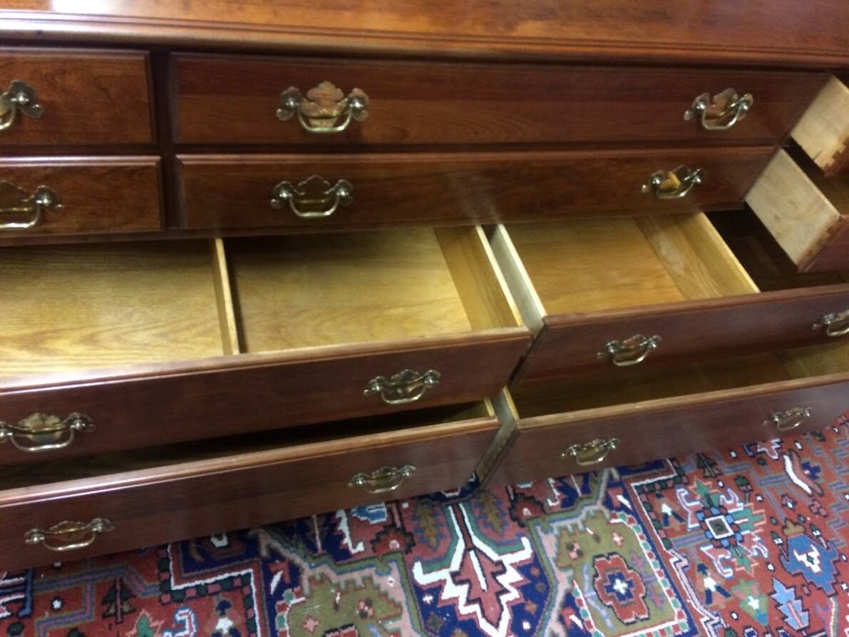 Henkel Harris Furniture Vintage Dresser With Double 2 Mirrors Solid ...