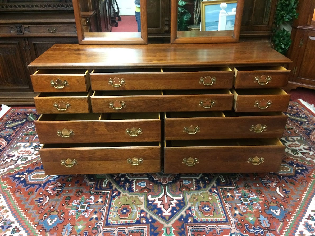 Henkel Harris Furniture Vintage Dresser With Double 2 Mirrors Solid ...