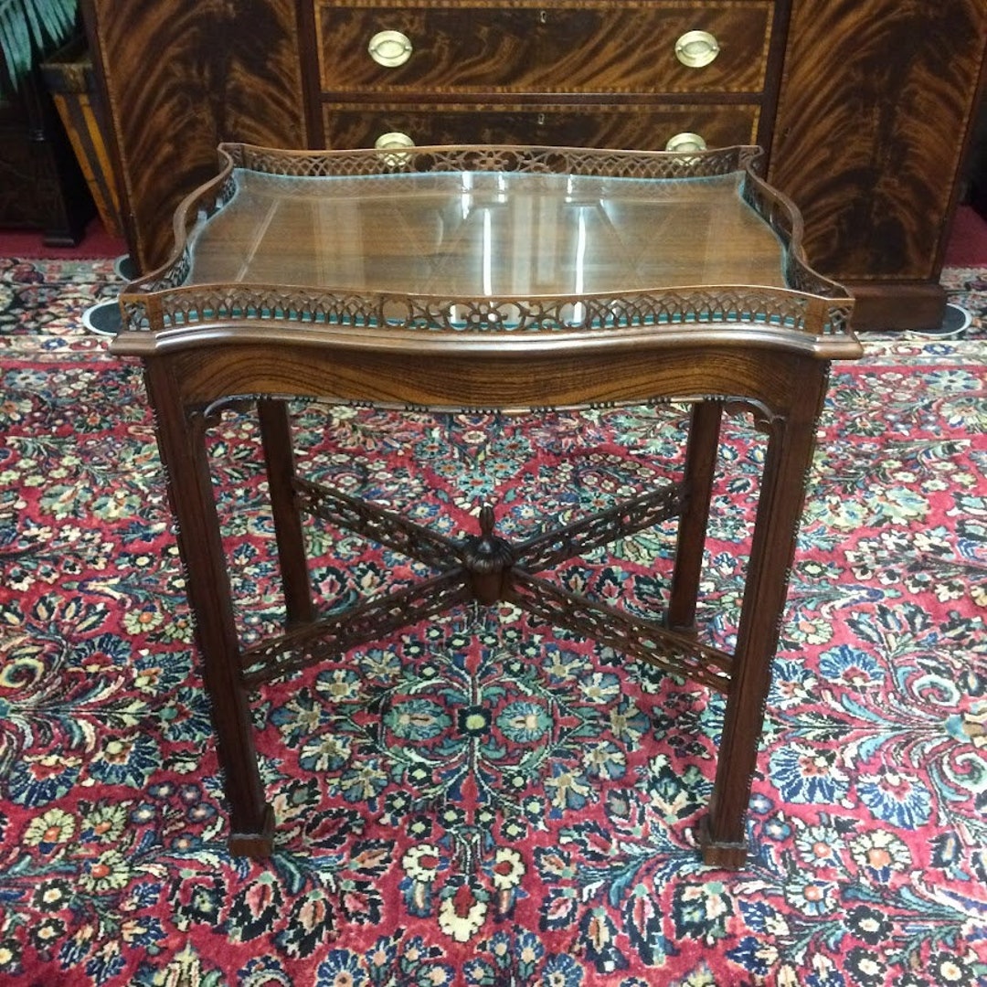 Vintage Mahogany Accent Table, Georgian Style End Table, Hall Table ...