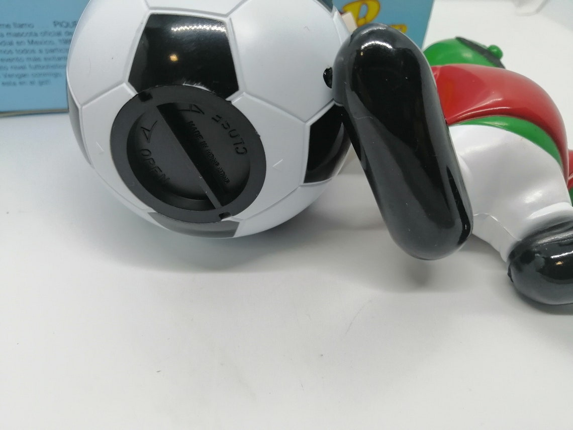 MEXICO 86 Official PIQUE Mascot- by Sport Billy Produtions - Save Money ...