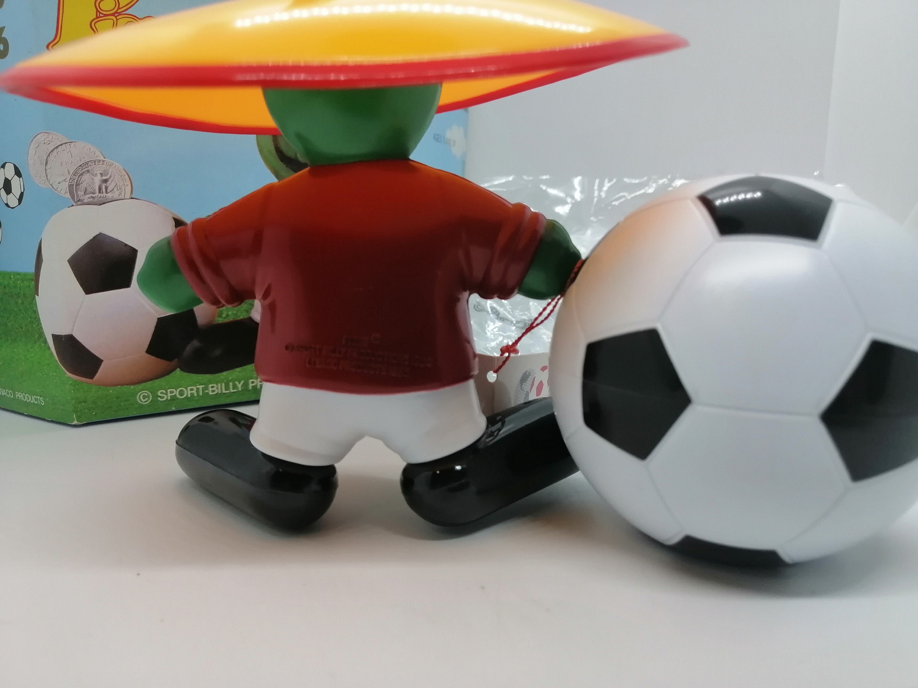 MEXICO 86 Official PIQUE Mascot- by Sport Billy Produtions - Save Money ...