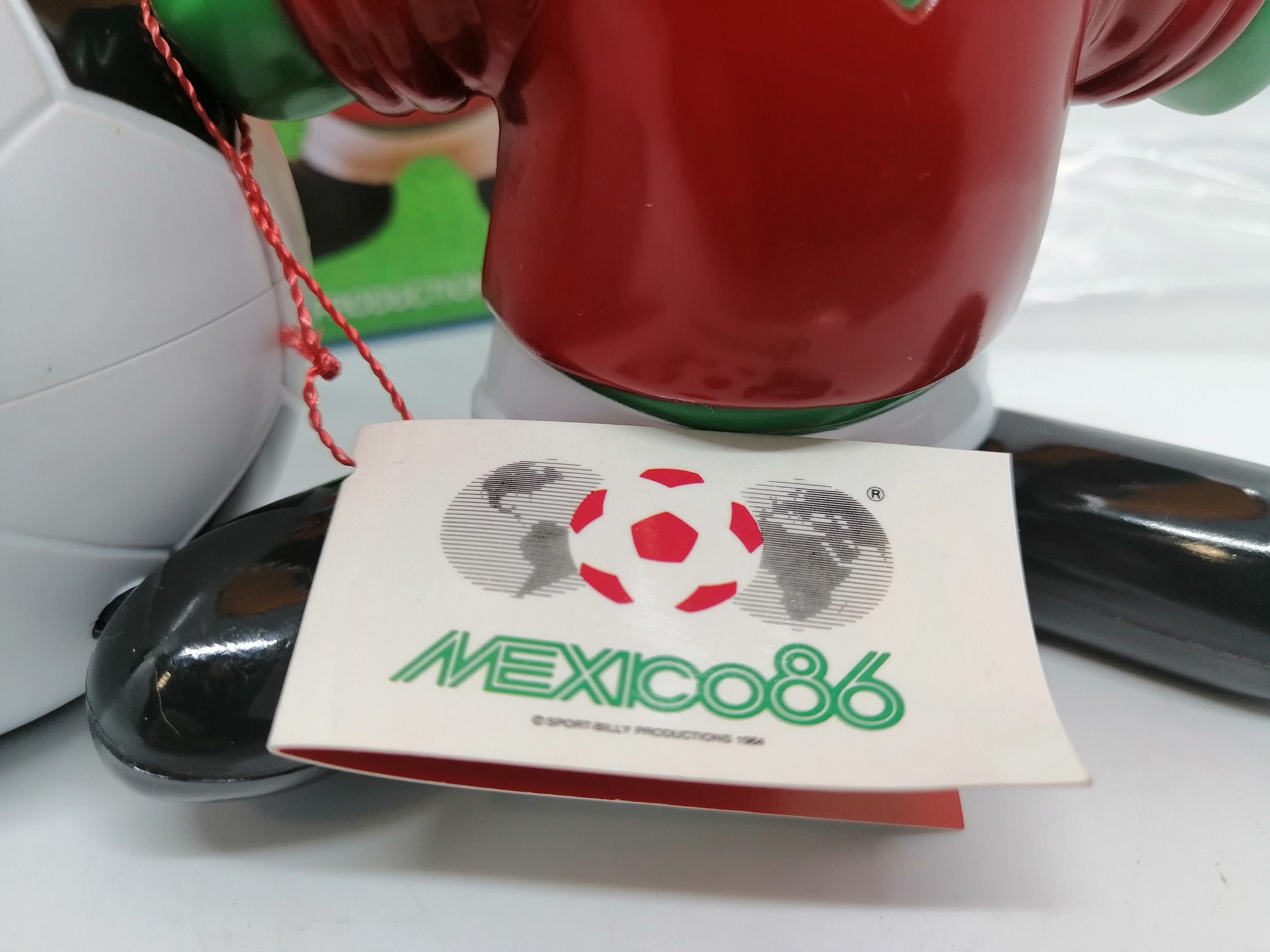 MEXICO 86 Official PIQUE Mascot- by Sport Billy Produtions - Save Money ...