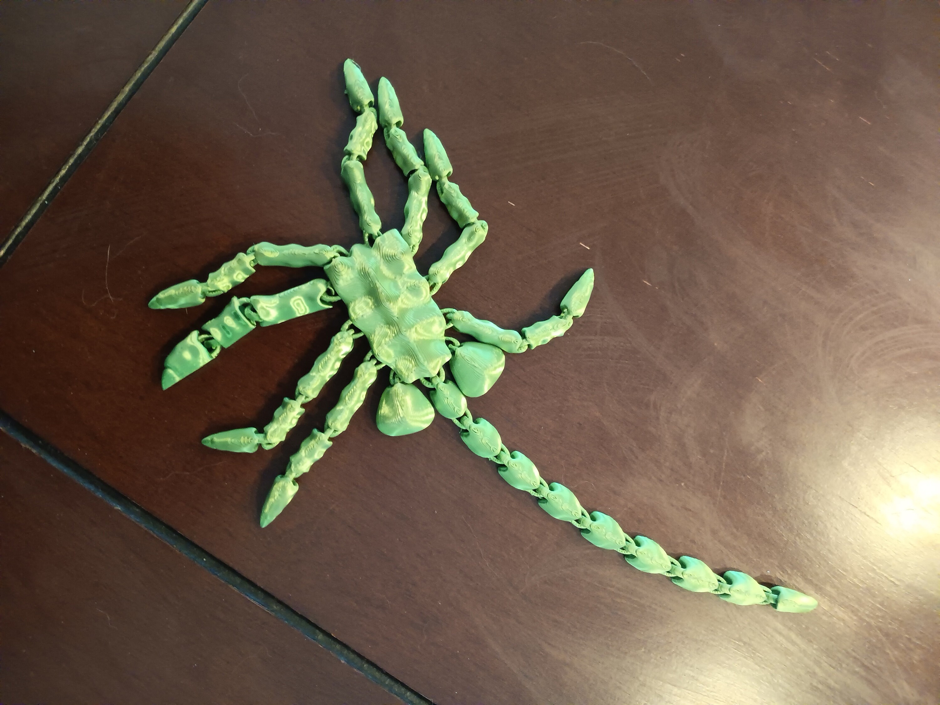 Flexi Facehugger - STL File - Fully Articulated Fidget Toy - Print in ...