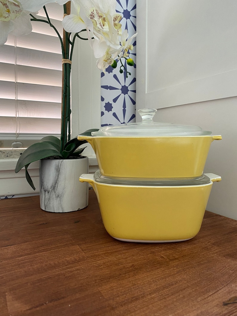 Vintage Corning Ware Harvest Yellow Baking Dishes 1 1/2 Quart - Etsy