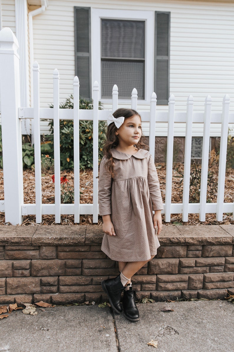 Peter Pan collar linen dress/ Peter Pan collar Easter girl | Etsy