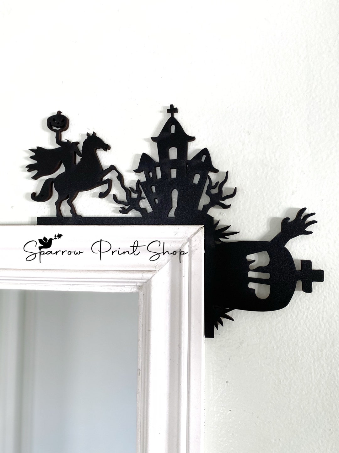 Headless Man Mansion Door Corner| Gift for Halloween| Halloween Door ...