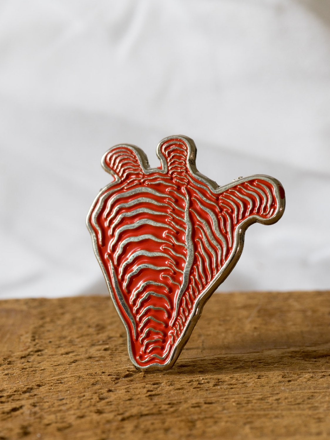 Corazon Enamel Pin - Etsy