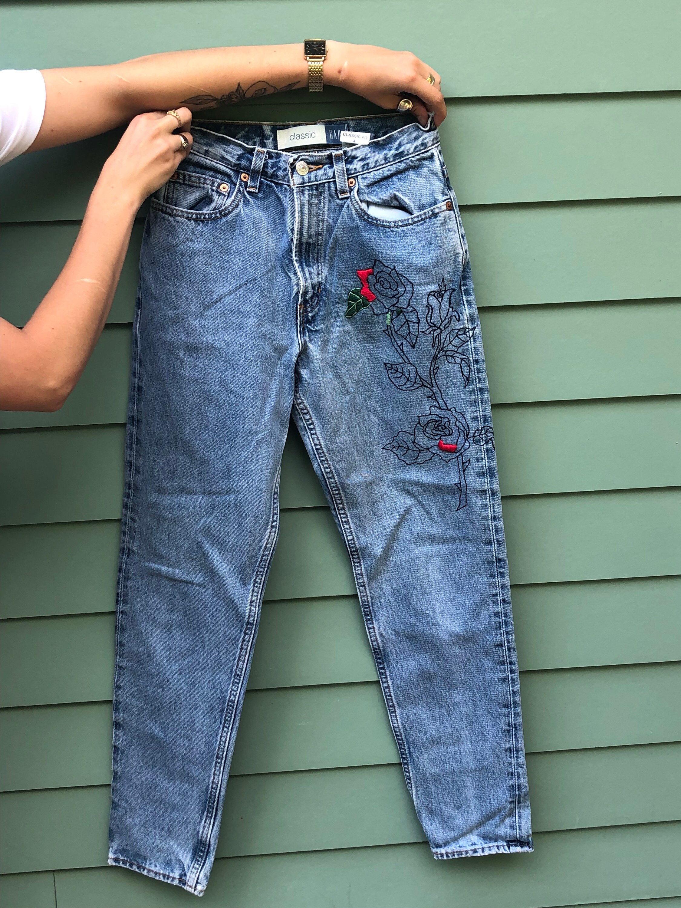 Gap embroidered jeans store