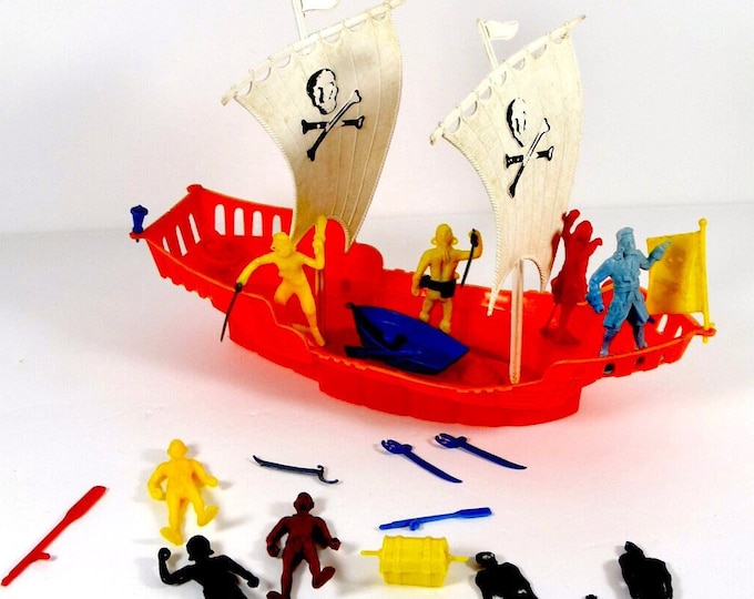1960s MPC Pirate Ship and Pirates Play Set - Plastic Pirate Ship and ...