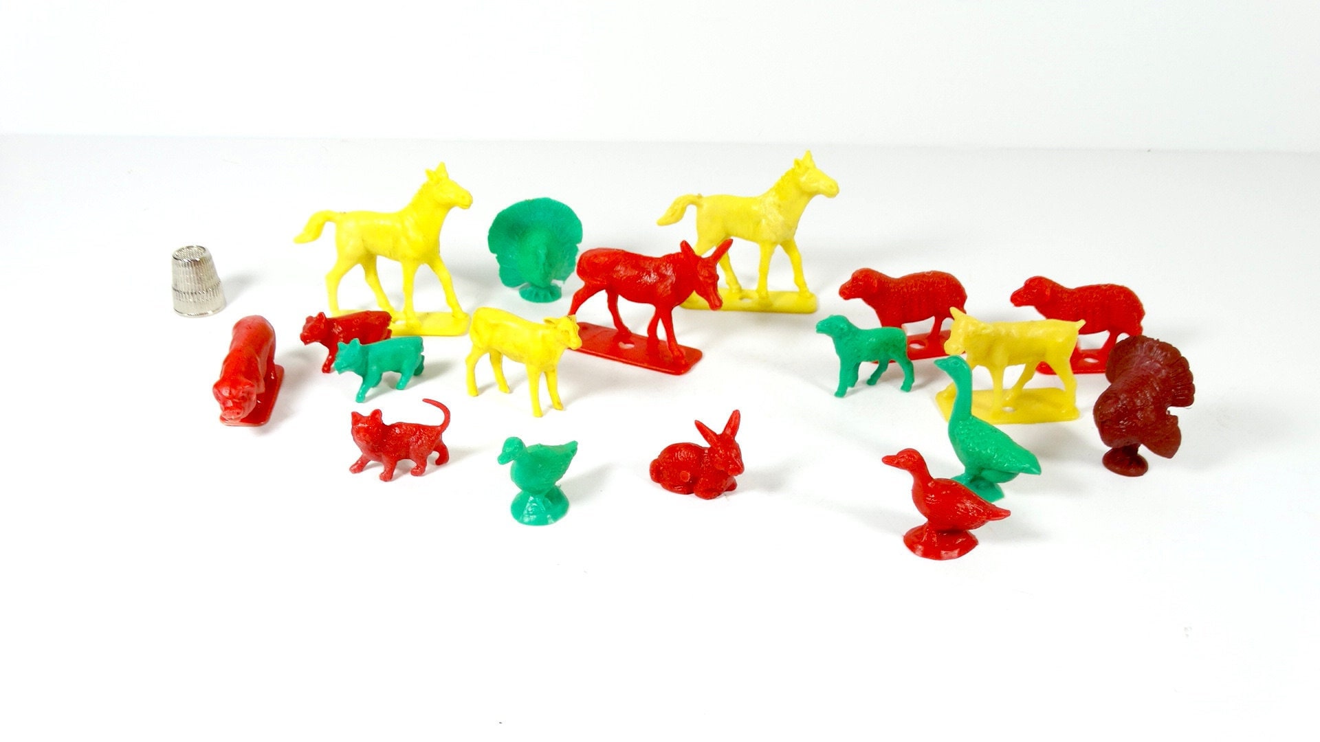Midcentury Auburn Farm Animal Set - Auburn Rubber- 18 Pcs - Auburn Toy ...