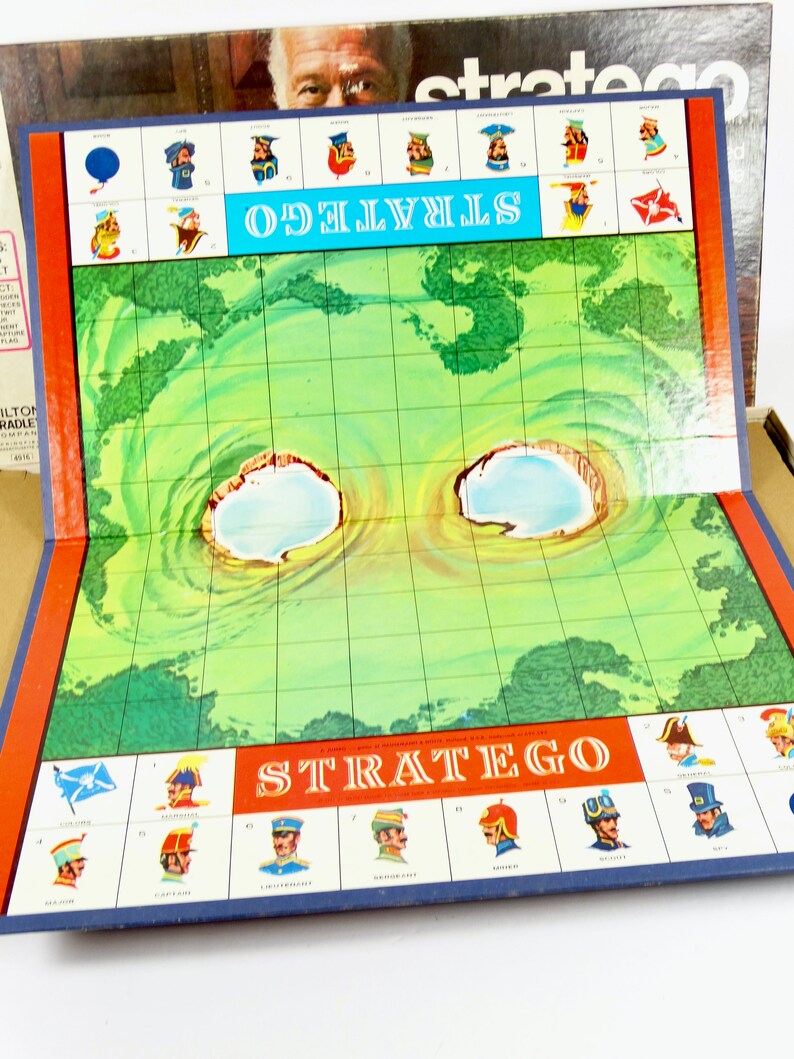 1975 Stratego Board Game COMPLETE 1970s Classic Board Game Strategy ...