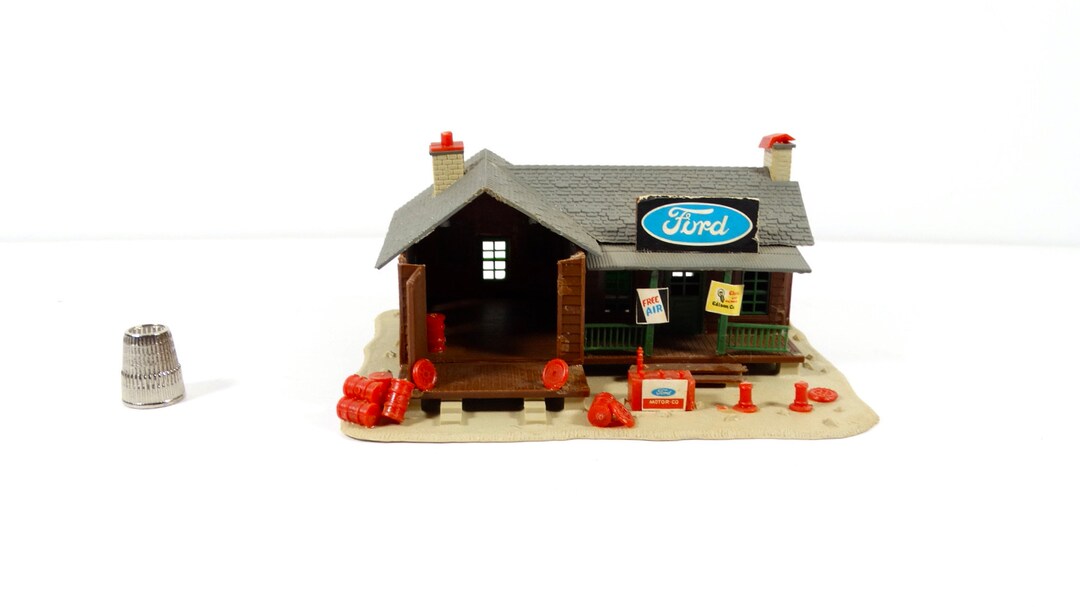 Vintage Tyco-kit HO Scale Rustic Cabin Rustic Garage West Germany Tyco ...